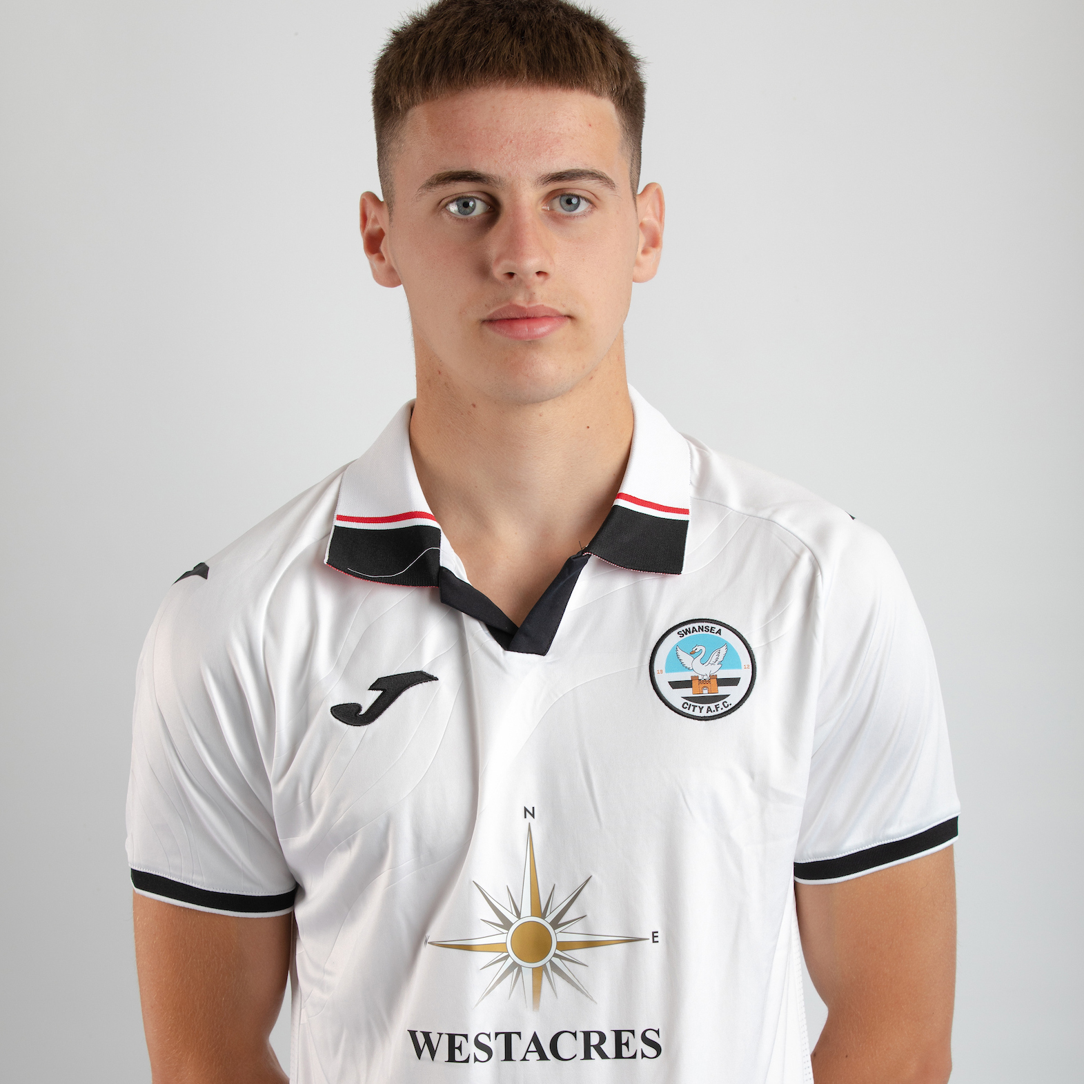 Ruben Davis profile 23 | Swansea