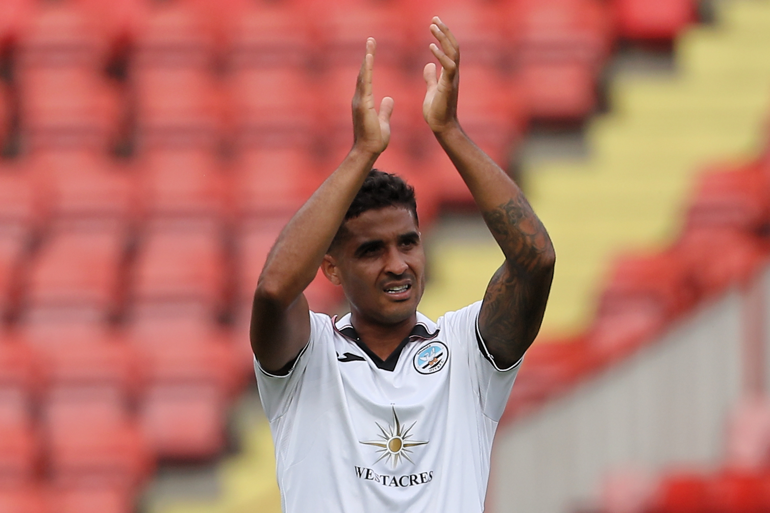 Kyle Naughton | I would love to finish my career here with Swansea City ...