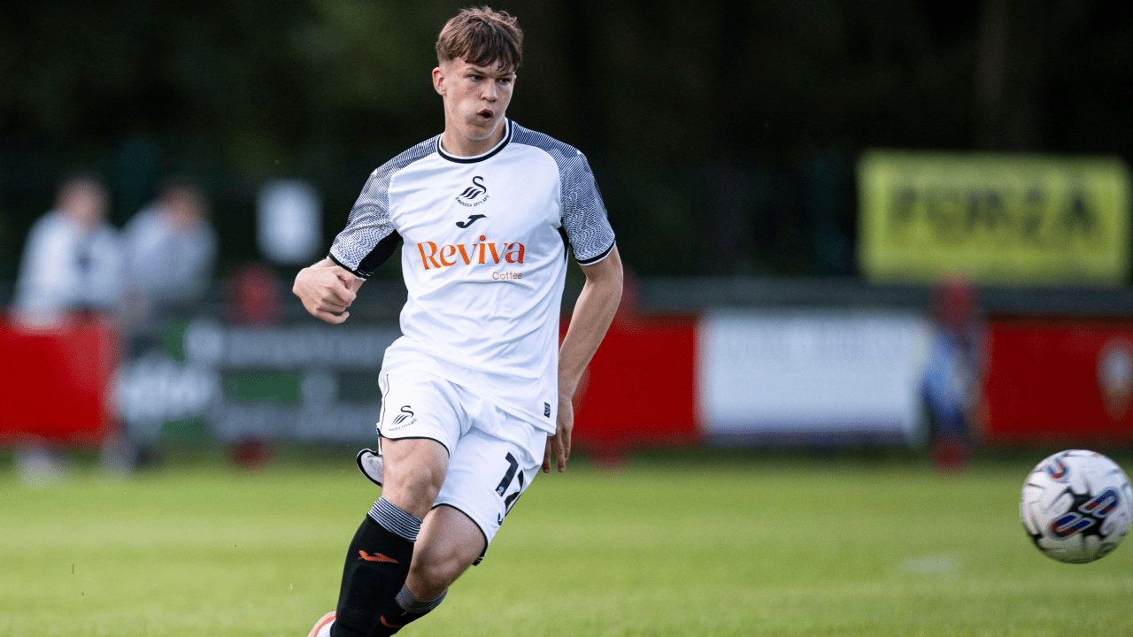 Sam Parker Signs First Professional Contract at Swansea City | Swansea