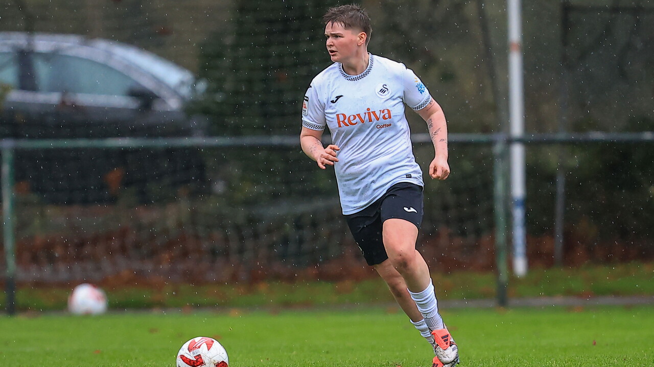 Caitlin Seaborne makes Briton Ferry loan move | Swansea