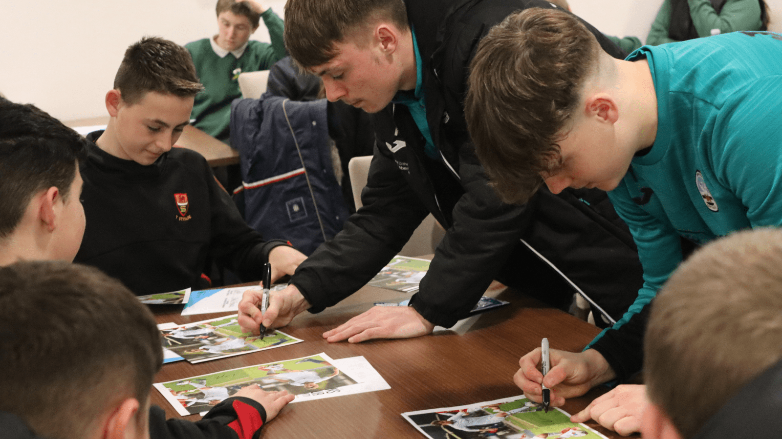 Academy starlets join Foundation for Premier League Inspires Stadium ...