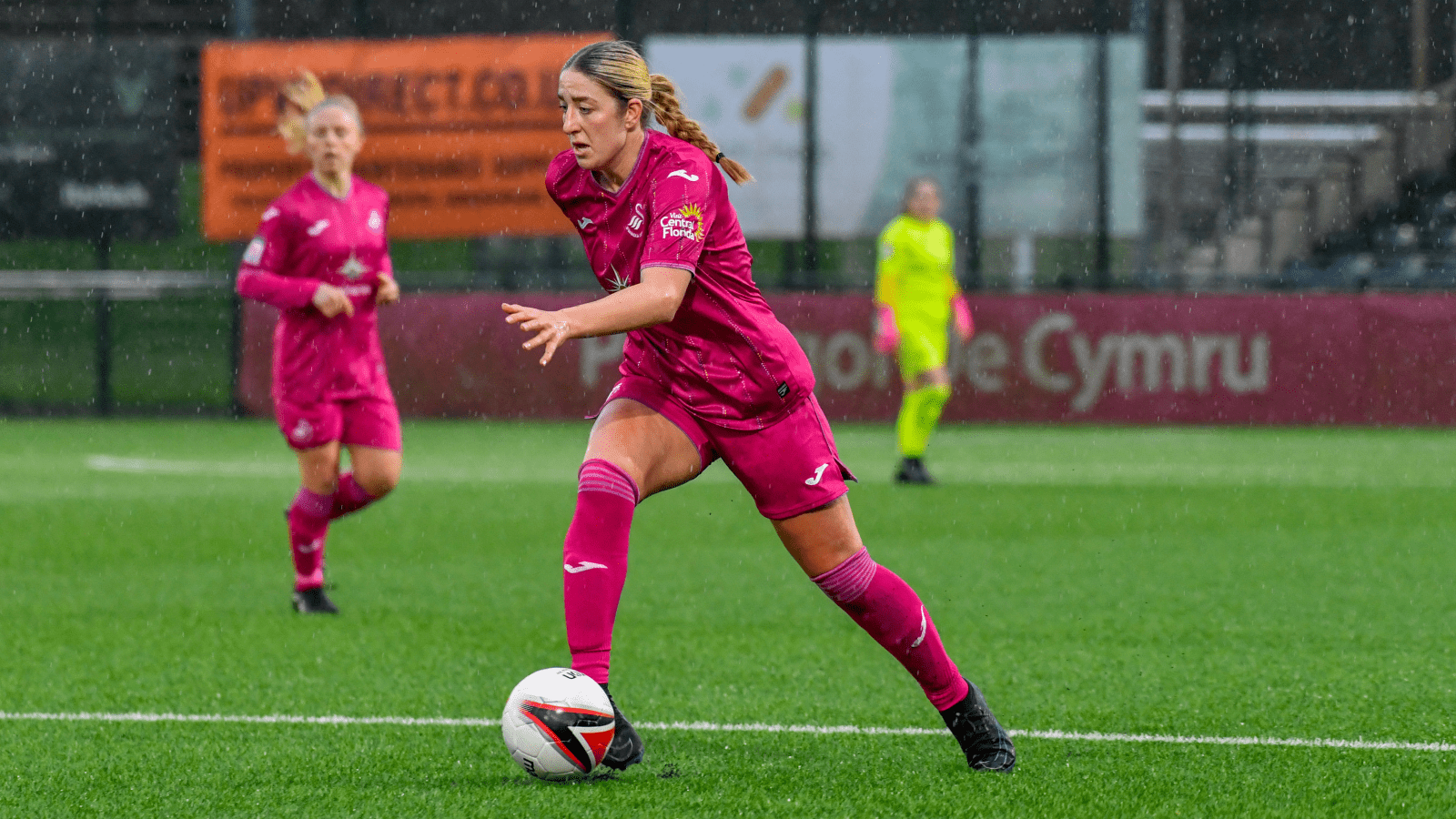 Lucy Finch | We pulled together and got the win as a team | Swansea