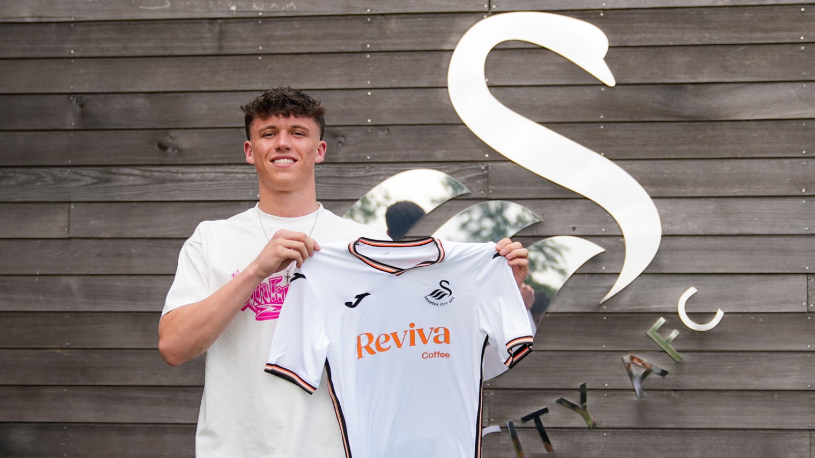 Swansea City defender Jack Fanning signs first professional contract ...