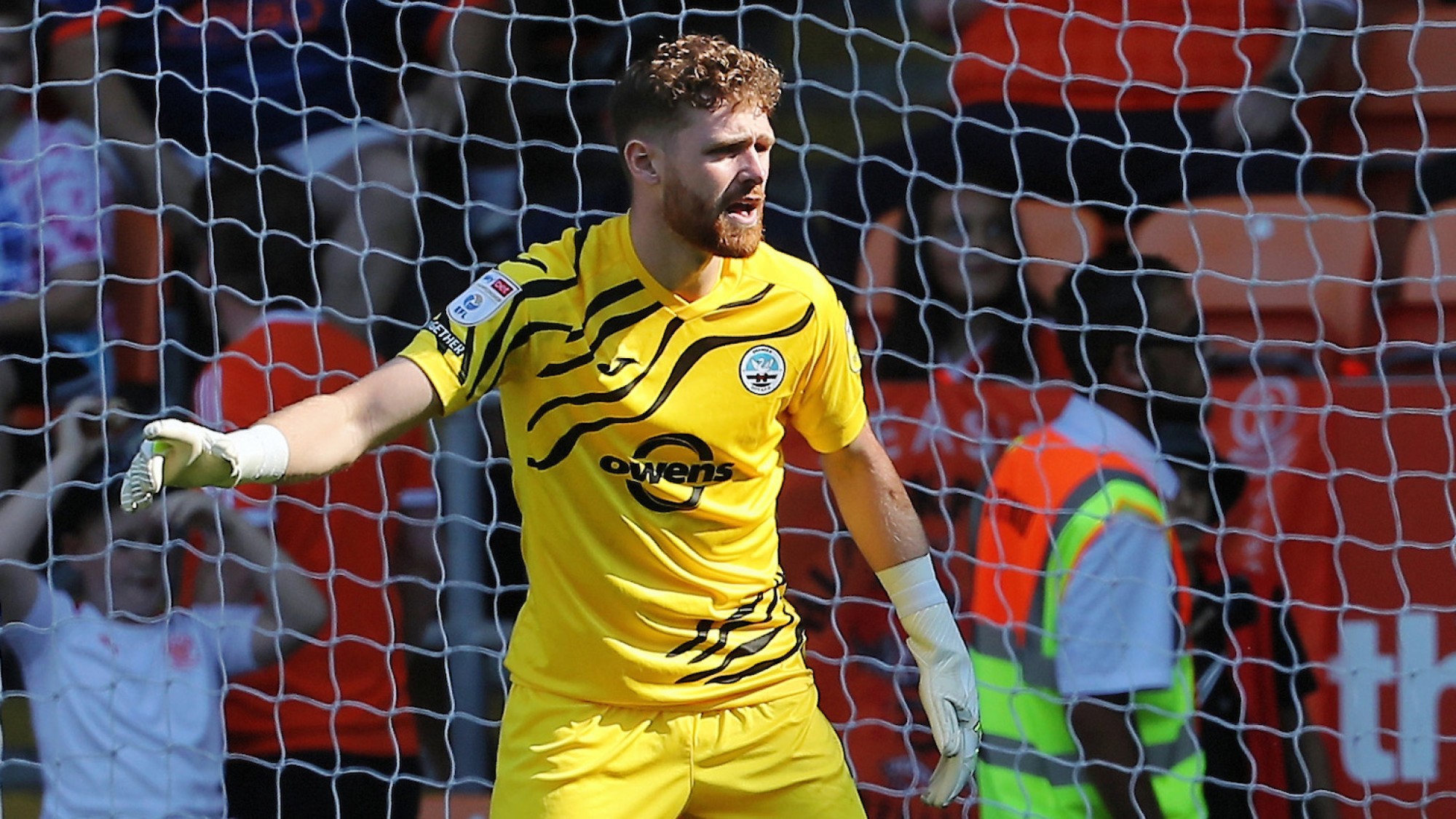 Andy Fisher credits Swansea City goalkeeping coach Dean Thornton after ...