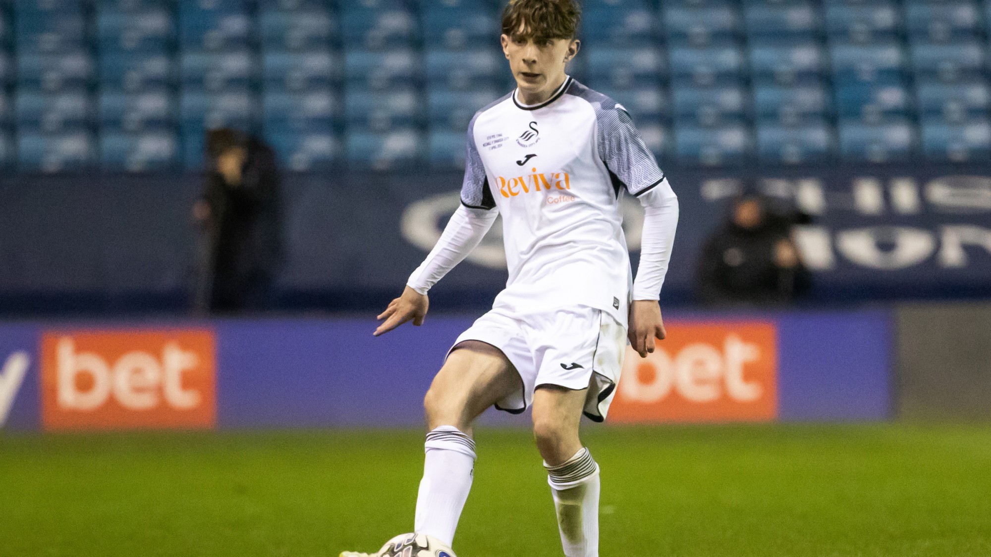 Harlan Perry | Barnsley win can provide platform for strong end to ...