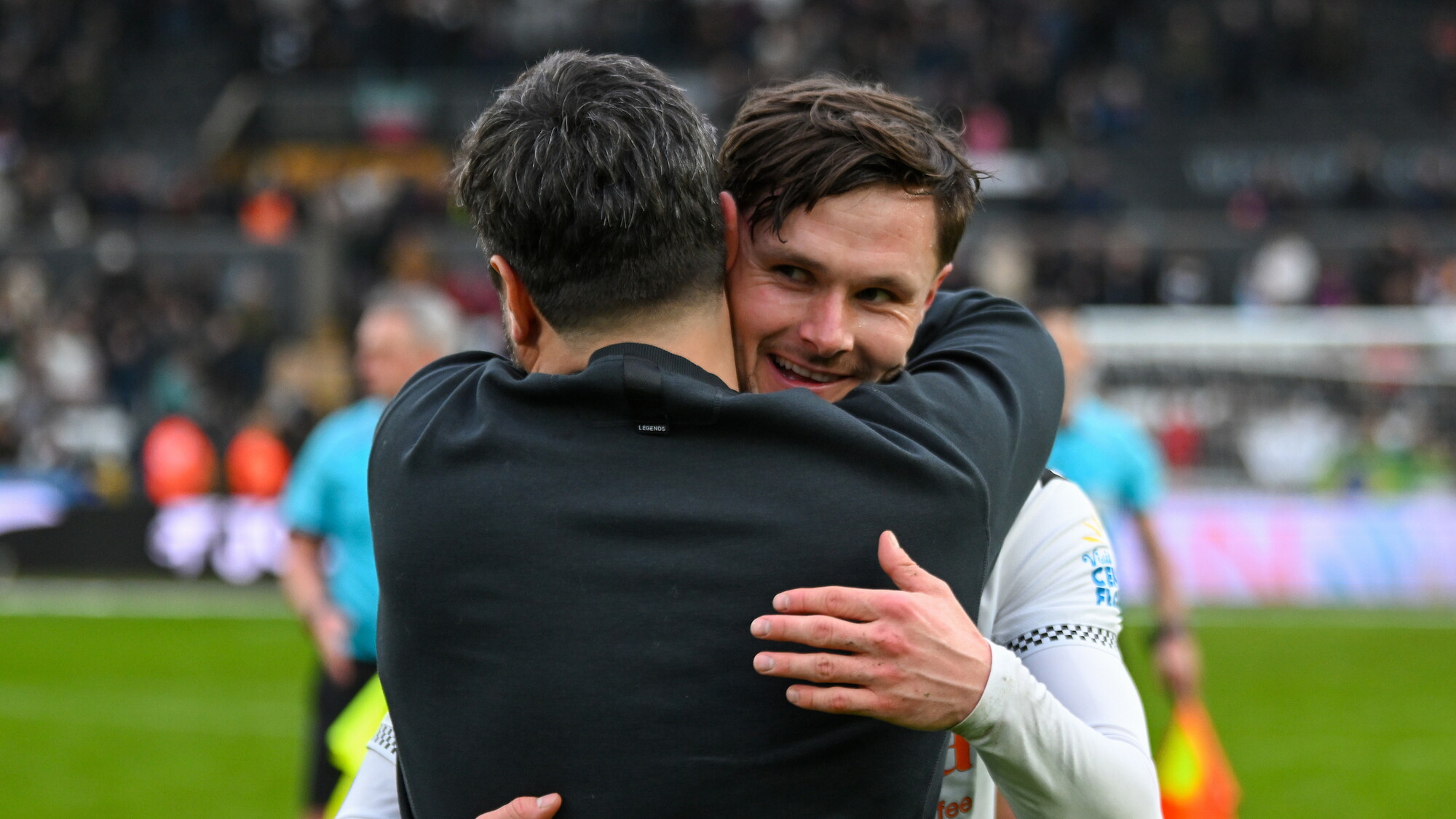 Vitor Matos salutes "beautiful" clinching goal from Liam Cullen | Swansea
