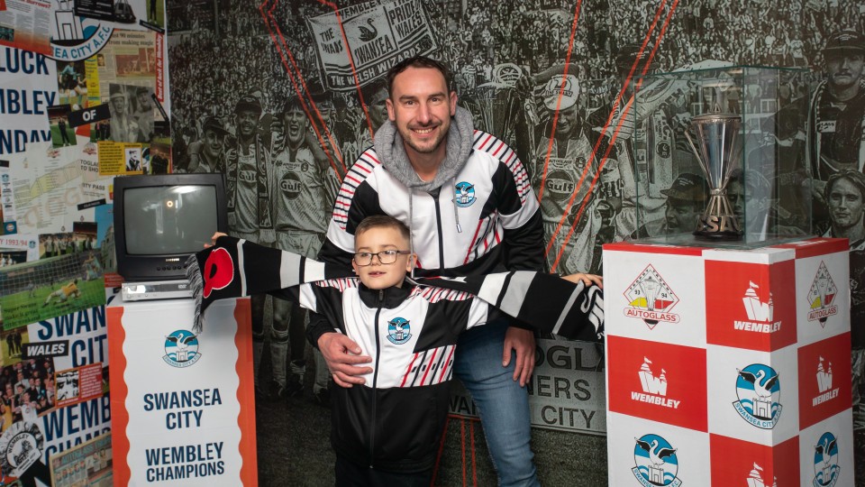 Gallery | 1994 Autoglass Trophy celebrations | Swansea