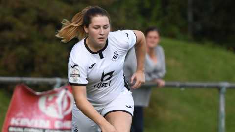 Chloe Chivers 16x9 3 | Swansea