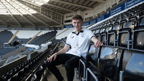 Mitchell Bates | Swansea