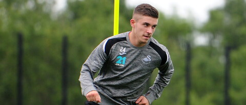 Declan John training 21x9.jpg | Swansea