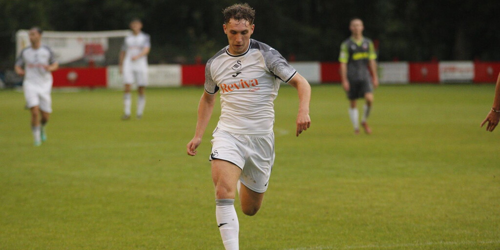 Swansea City striker Iwan Morgan joins Brentford | Swansea