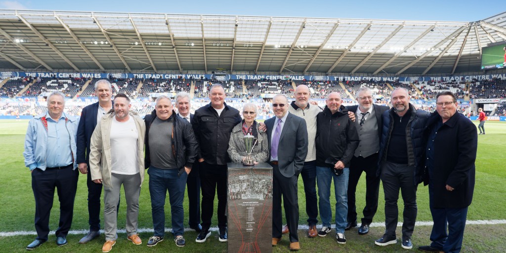 Gallery | 1994 Autoglass Trophy celebrations | Swansea