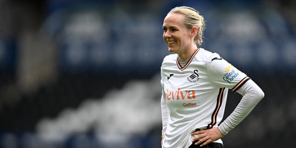 Swansea City Women's Robyn Pinder retires from football | Swansea